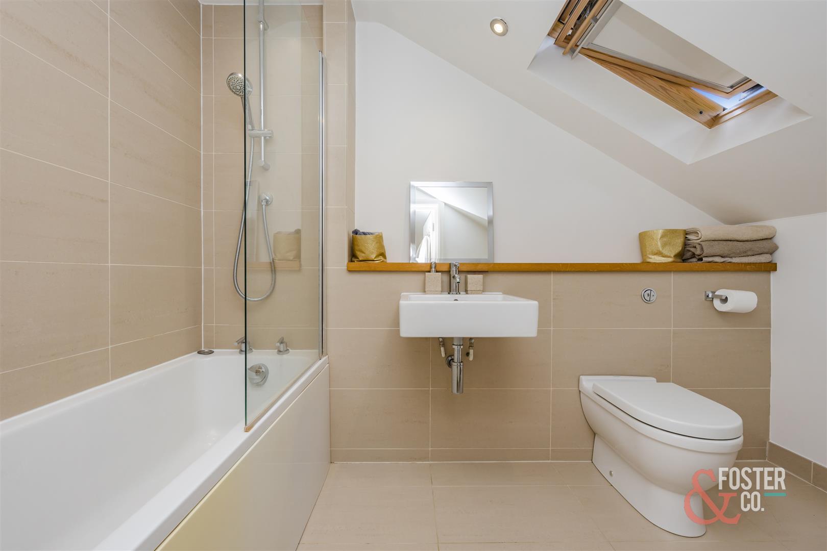 Surrenden Crescent, Brighton – Foster & Co.